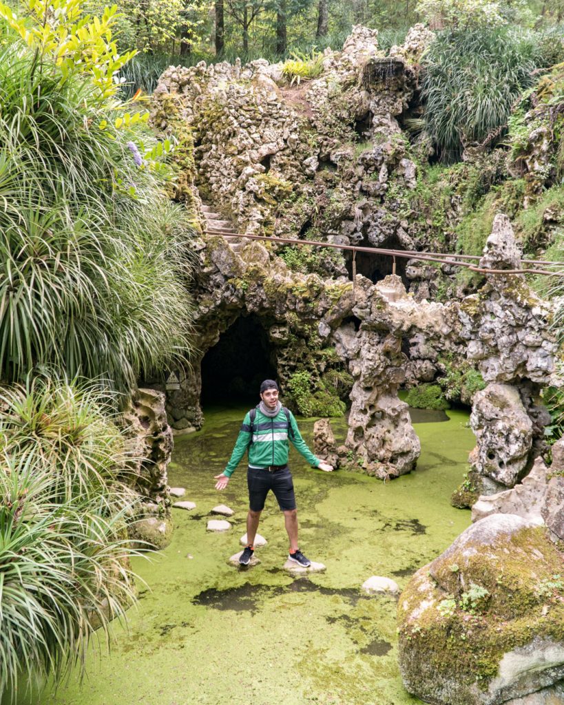 UN GIORNO A SINTRA Un giorno a Sintra • Viaggio senza scalo UN GIORNO A SINTRA Un giorno a Sintra • Viaggio senza scalo